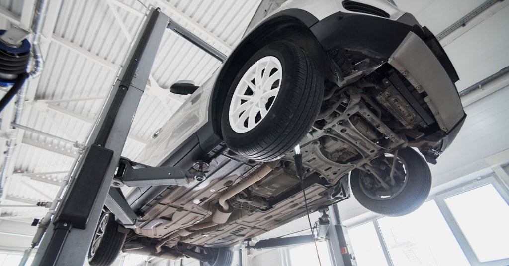 Lift Safety Guide: How To Properly Use a Car Lift