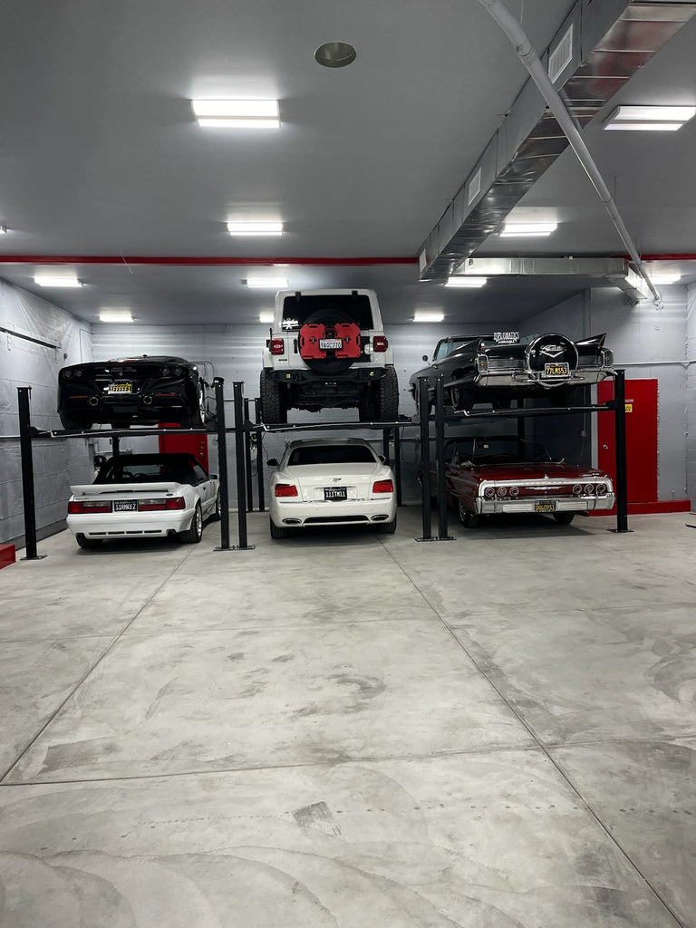 4 Post Storage Lift XL Size 9,000 LBS | Toro Auto Lifts